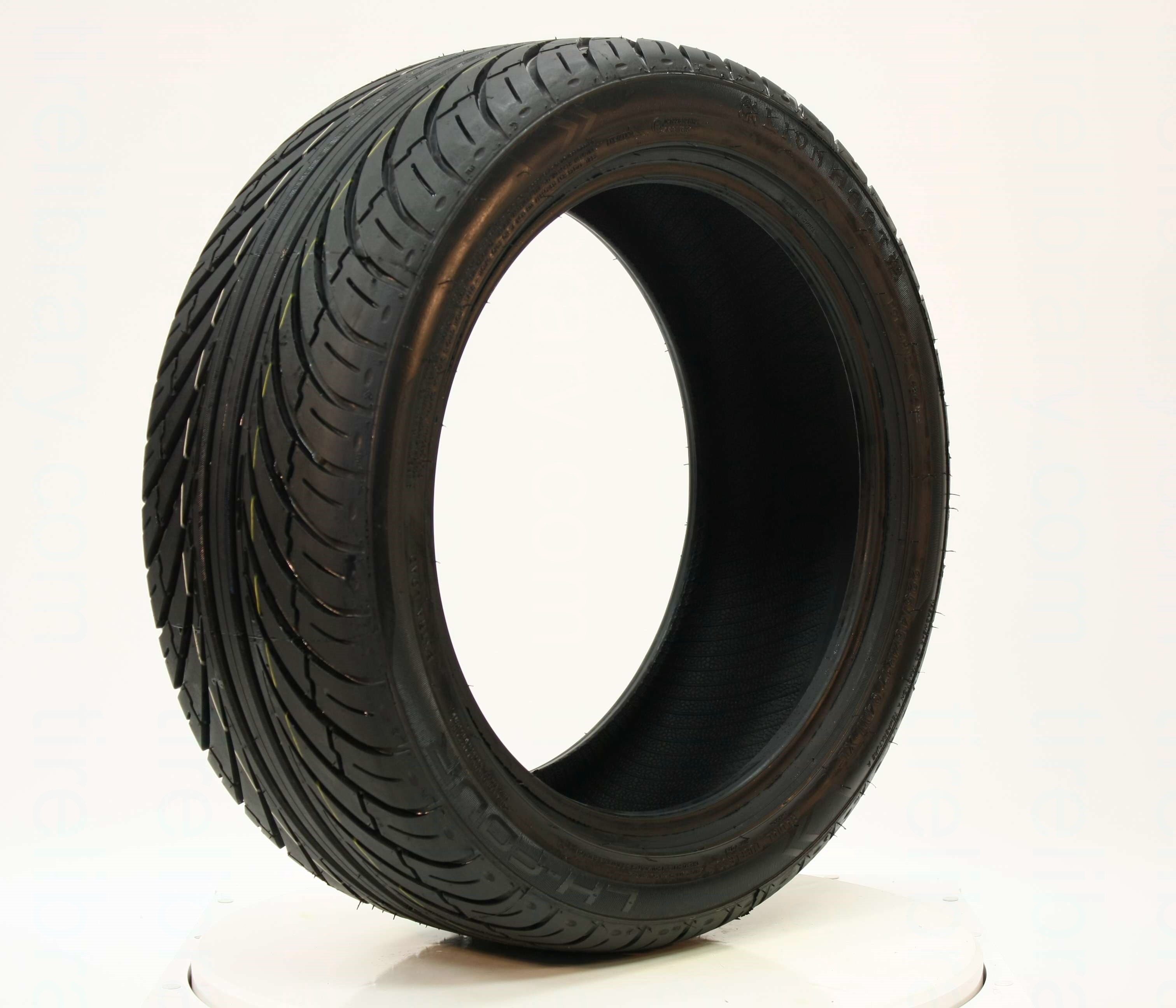 205/40R17 XL LH-FOUR DG - LIONHART - Tire Library