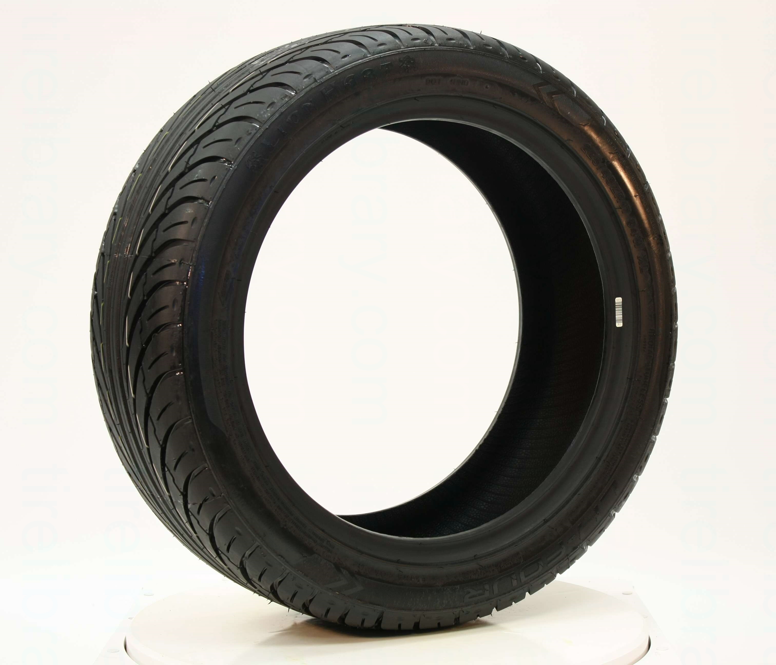 235/45ZR17 XL LH-FOUR - LIONHART - Tire Library