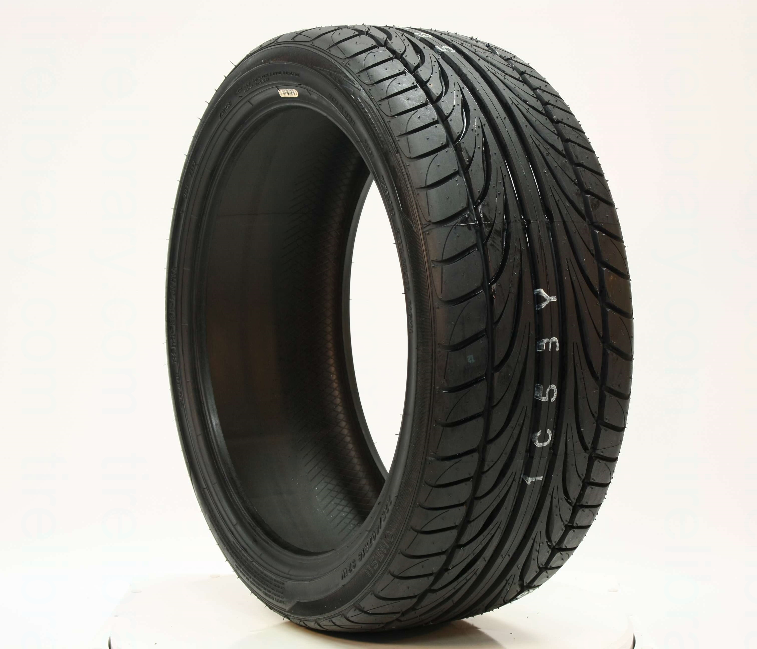 245/45ZR20 FP8000 - OHTSU - Tire Library