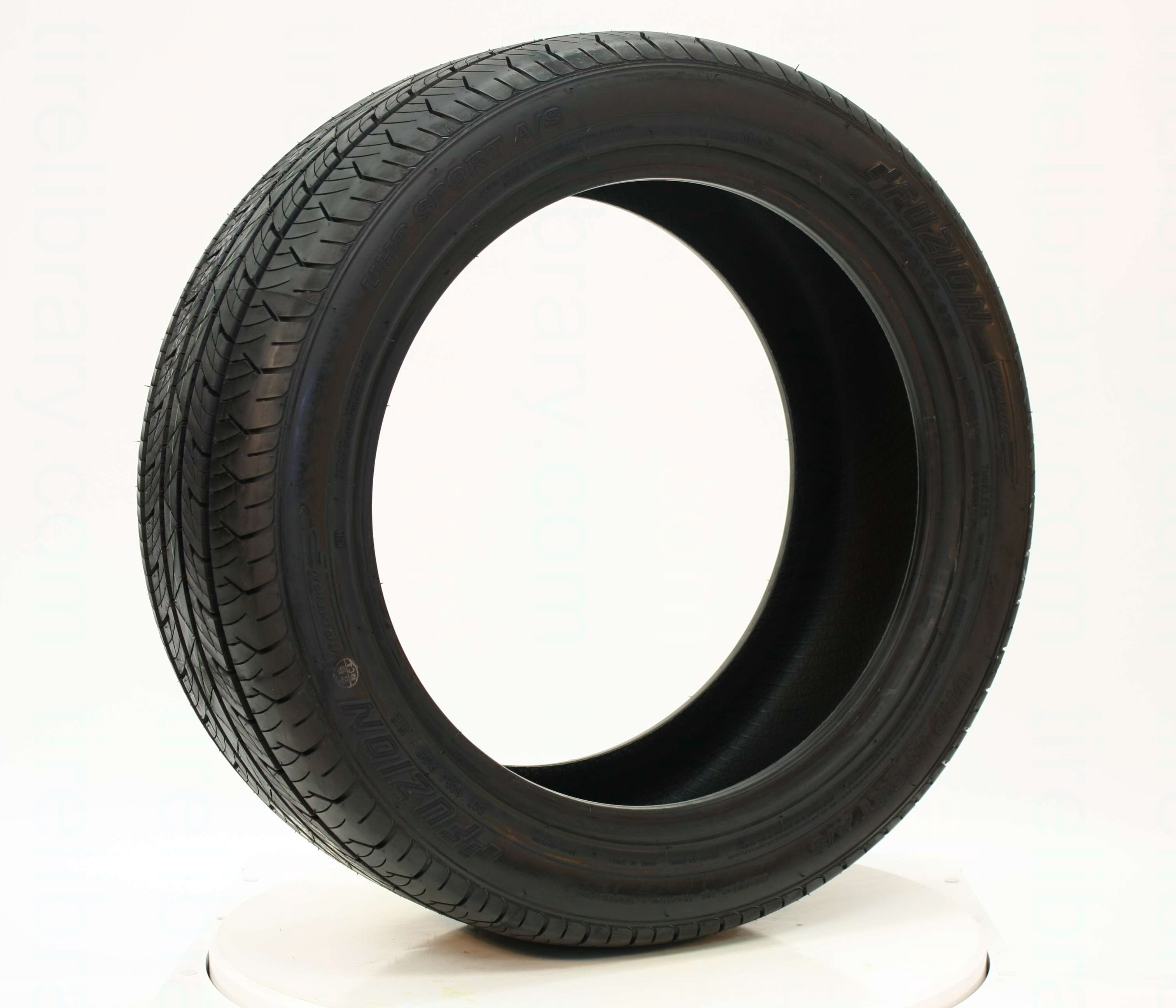 235/55R17 XL FUZION UHP SPORT A/S - FUZION - Tire Library