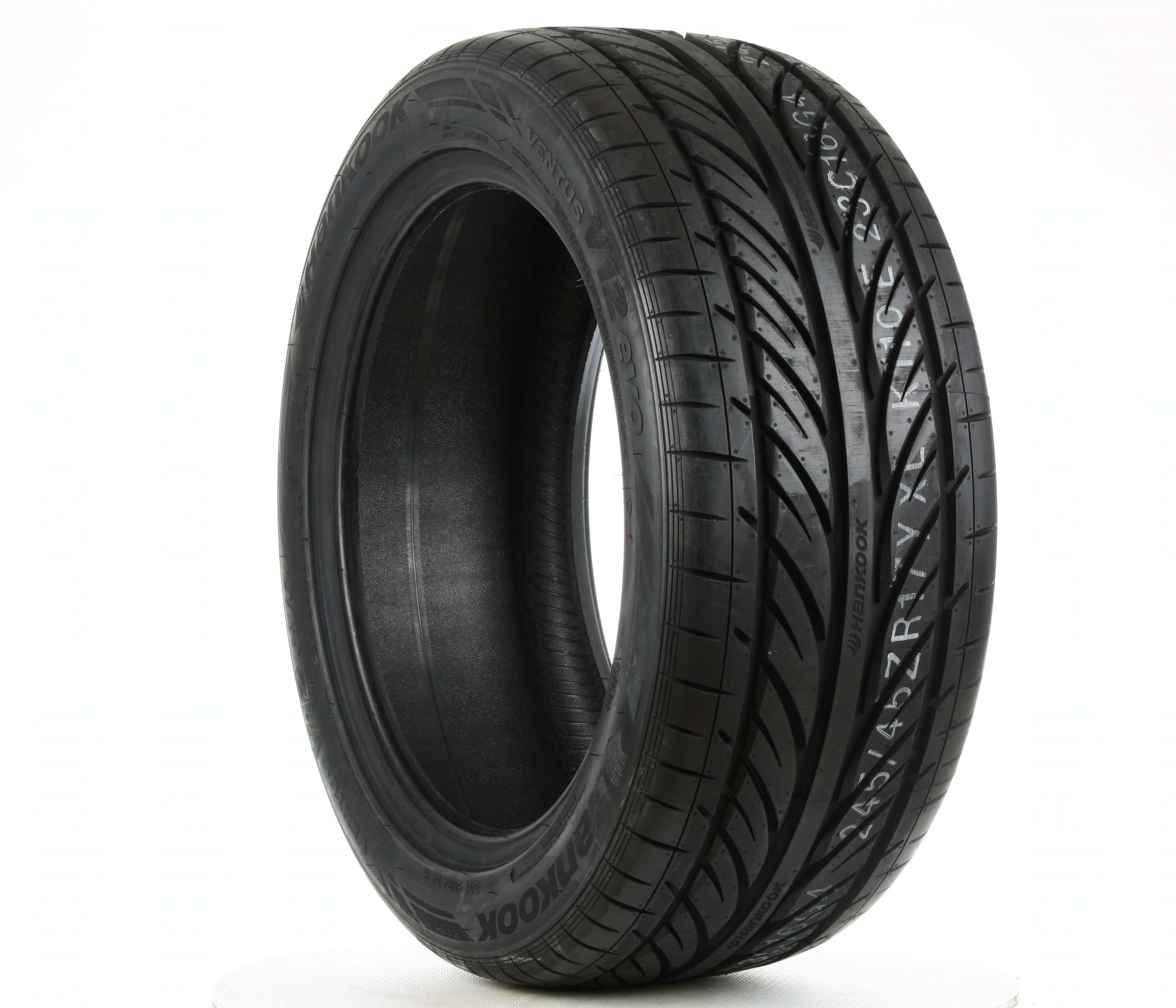 265/35R18 XL VENTUS V12 EVO K110 - HANKOOK - Tire Library